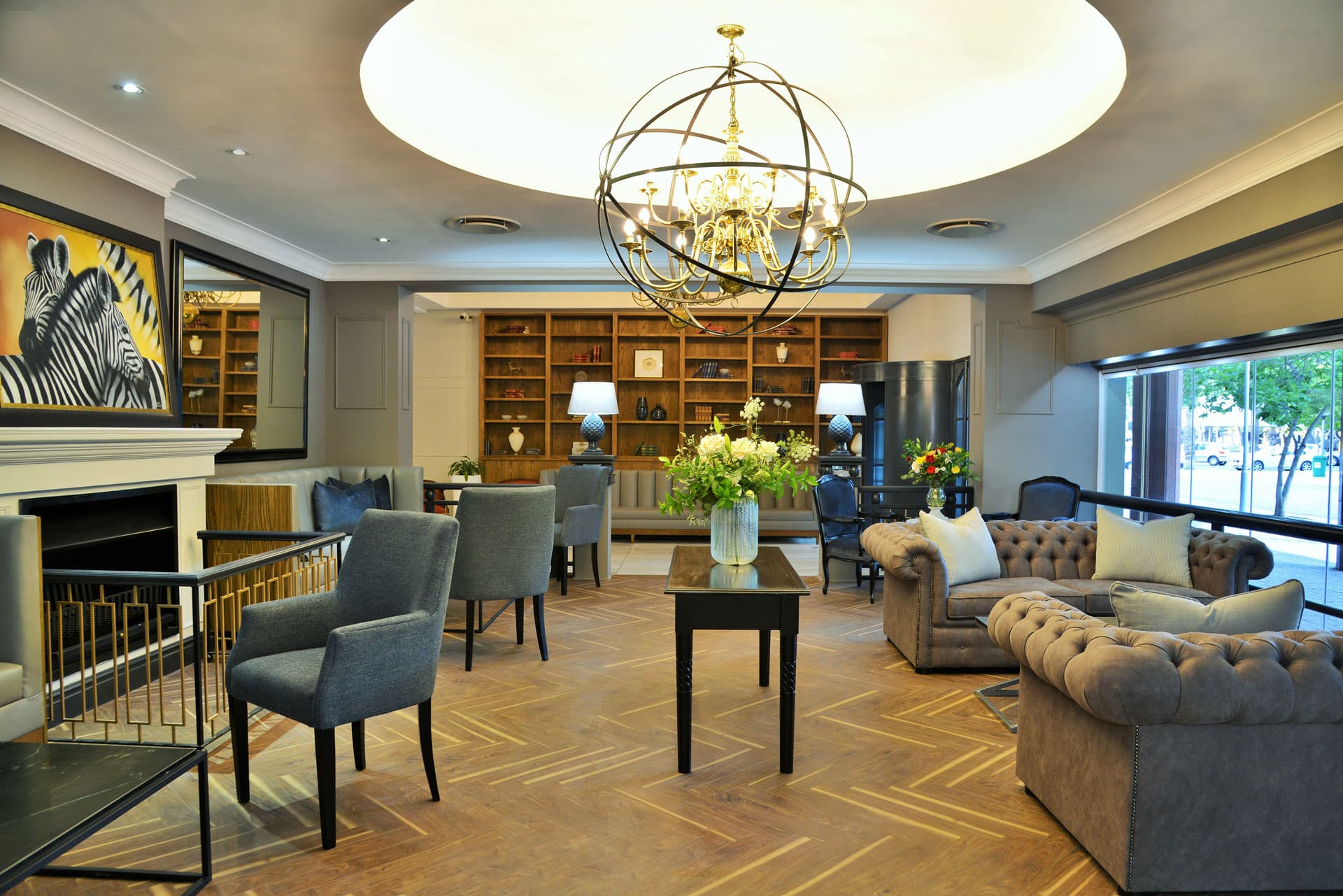 The Capetonian is a hotel in Cape Town offering 4-star accommodation.