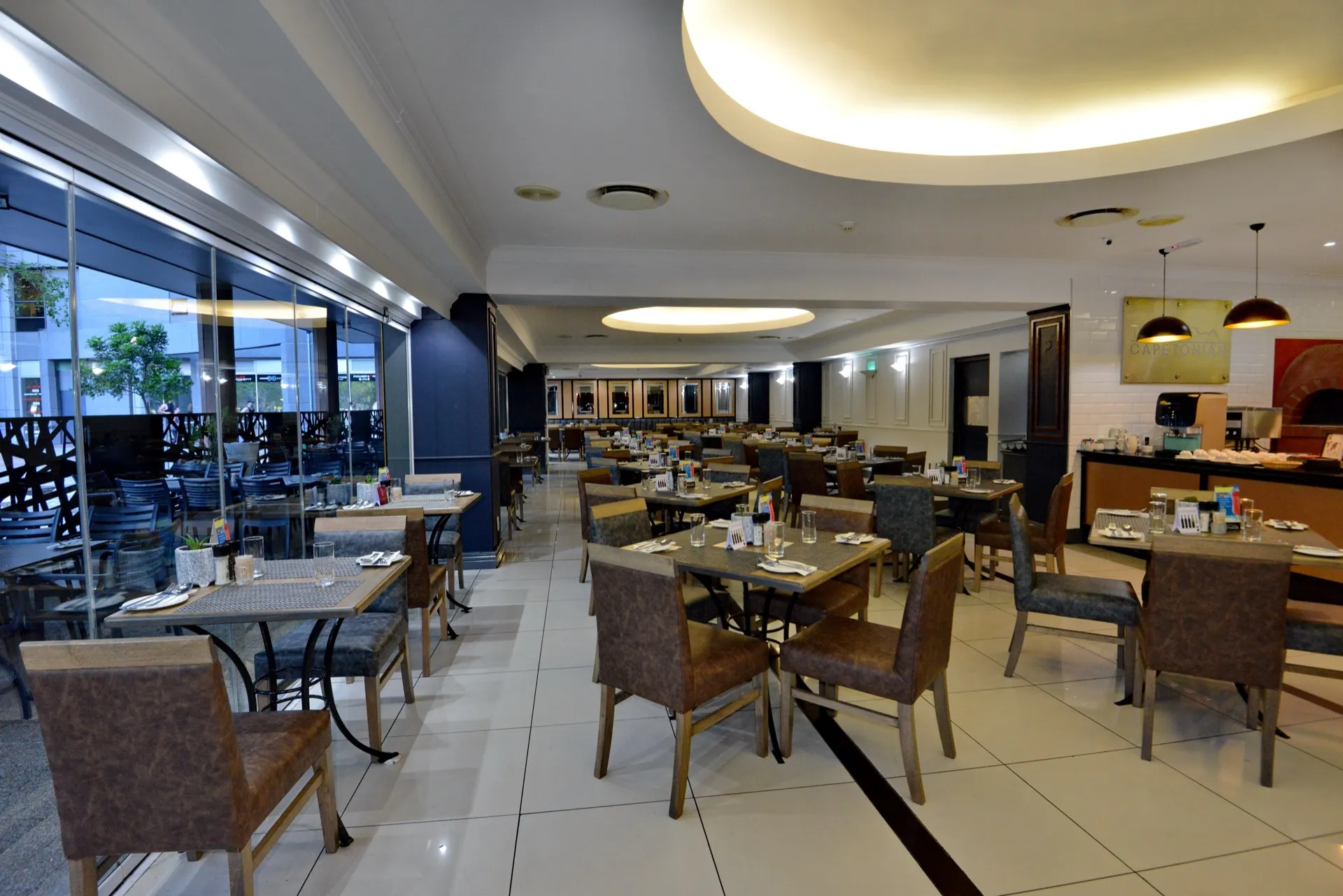 Dining - On the Square Restaurant | The Capetonian