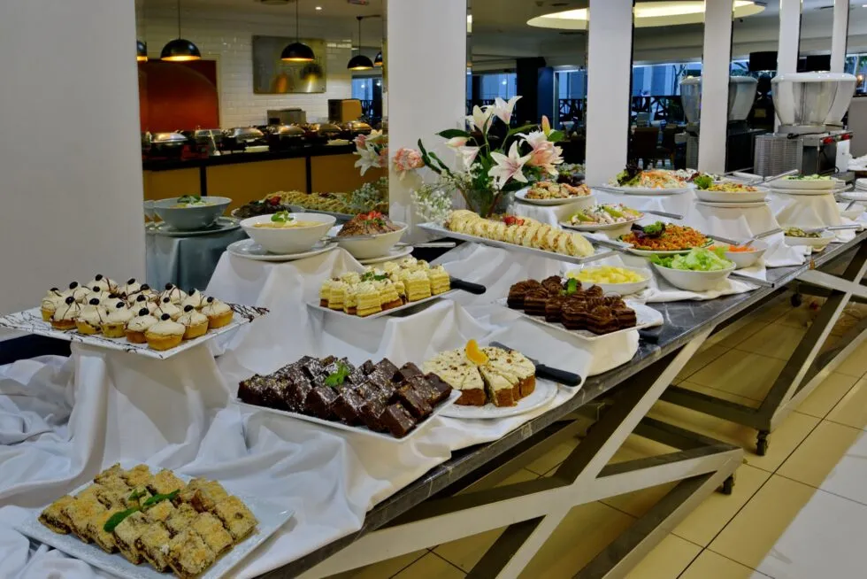 Dining - On the Square Restaurant | The Capetonian